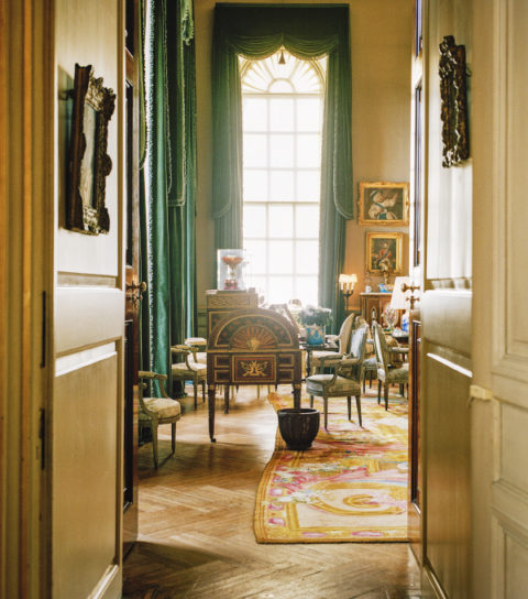 Modern Aristocrats Are Maintaining Their Artistic Heritage - 1stDibs ...