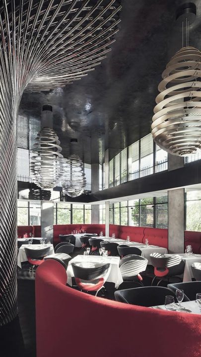 The Watergate Hotel Is Still Making Headlines - 1stDibs Introspective
