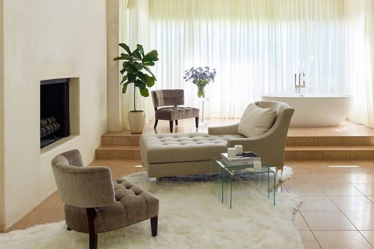 Ray Booth Shows Us That Pared-Down Interiors Need Not Be Spare ...