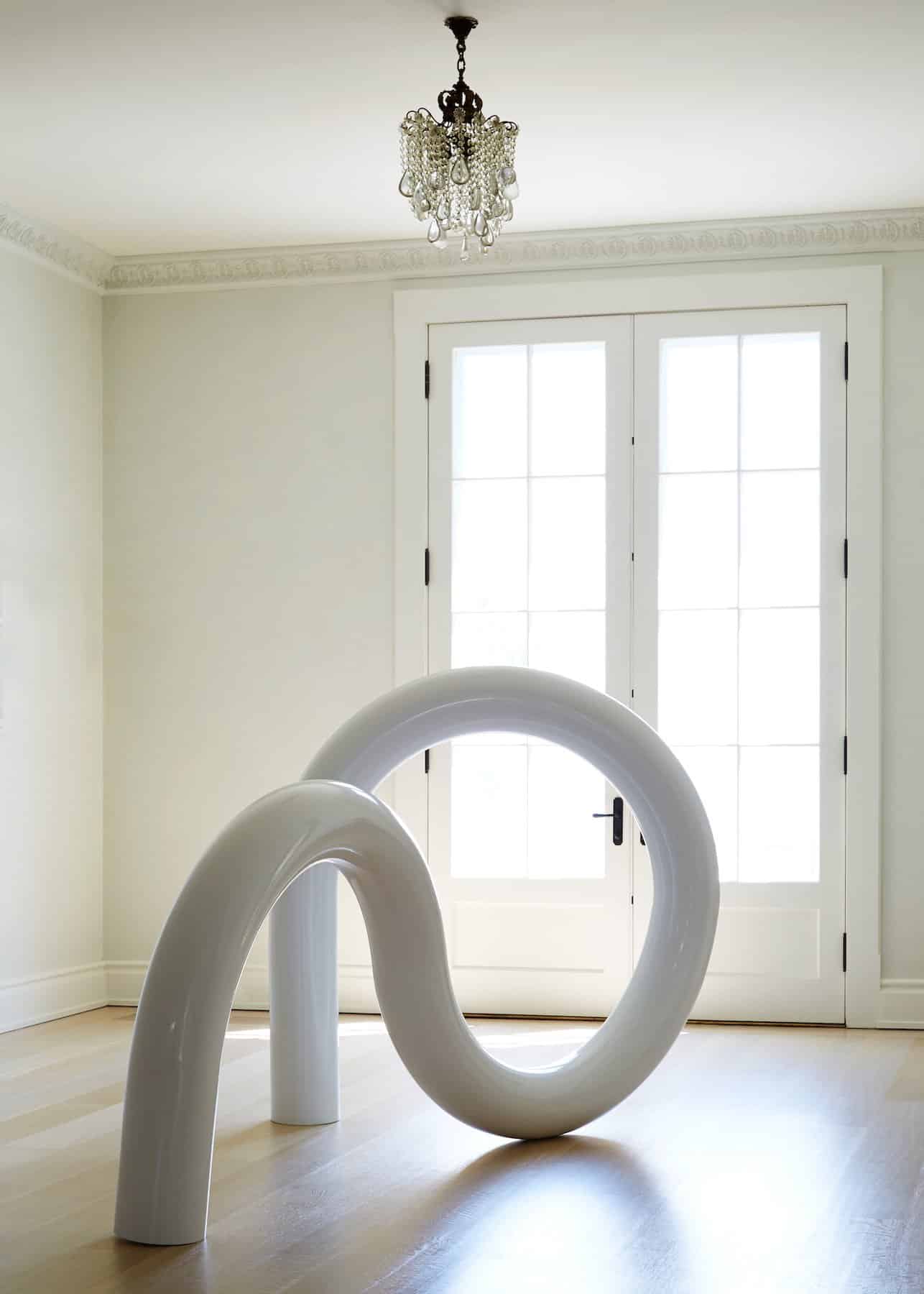 Billy Cotton Layers His Interiors with Lived-In Comfort - 1stDibs ...