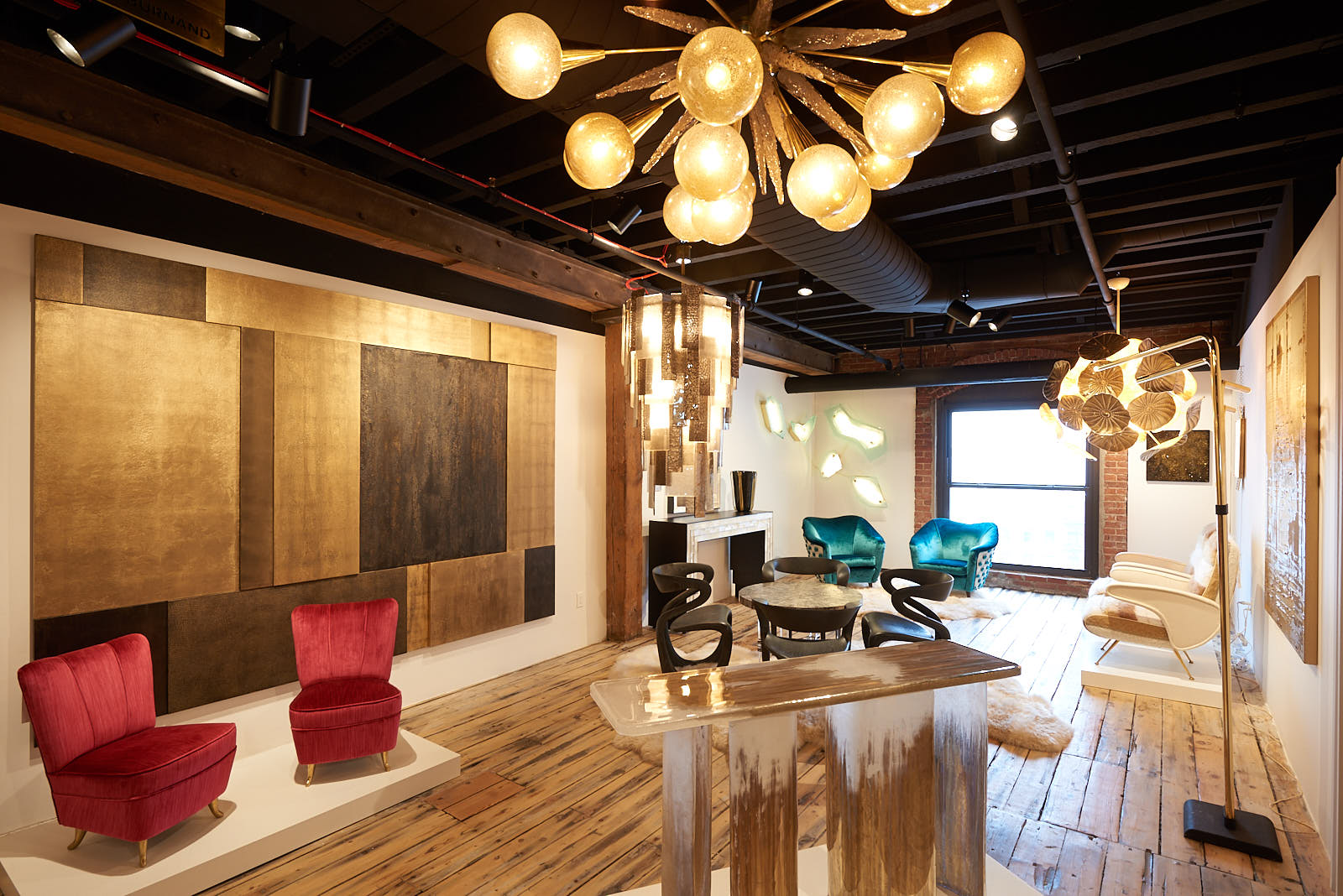 1stdibs Unveils Its One-Acre New York City Gallery Hosting 50 ...