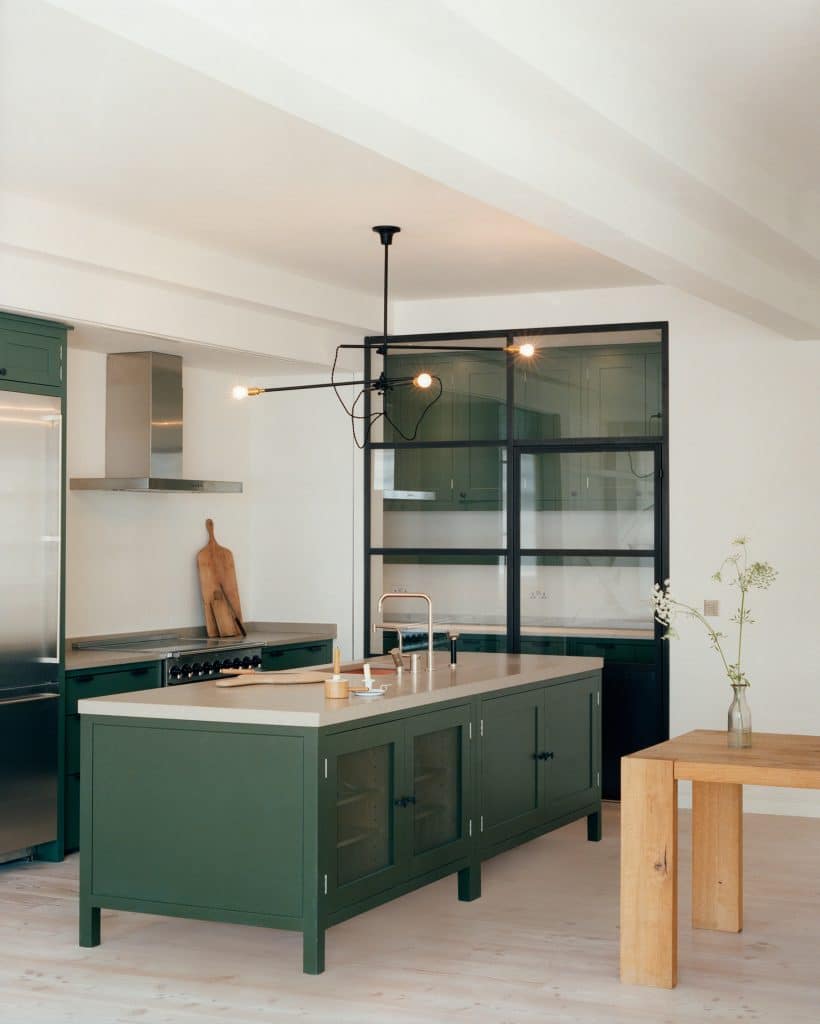 How London Designer Fran Hickman Has Built a Star-Studded Client List ...