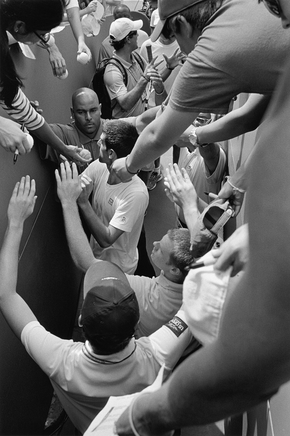 Stephan Würth Photographs the Sport of Tennis from Every Angle ...