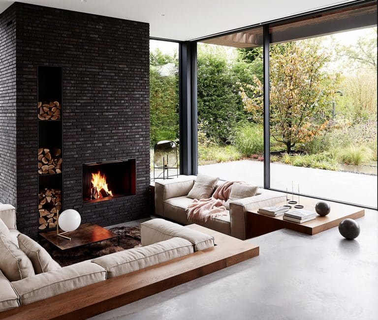 These California Homes Are Beautiful Glass Containers Immersed in ...