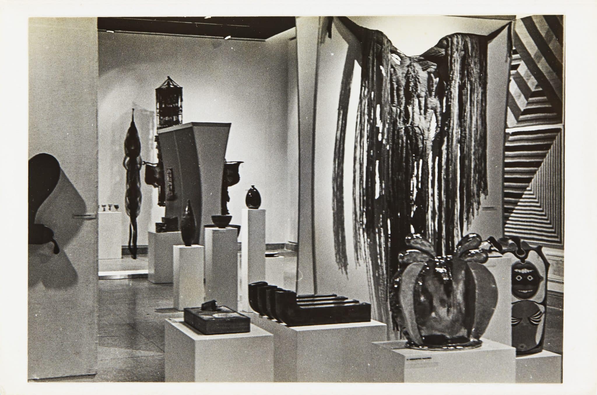 R & Company Reboots a Celebrated 20th-Century Design Show - 1stDibs ...