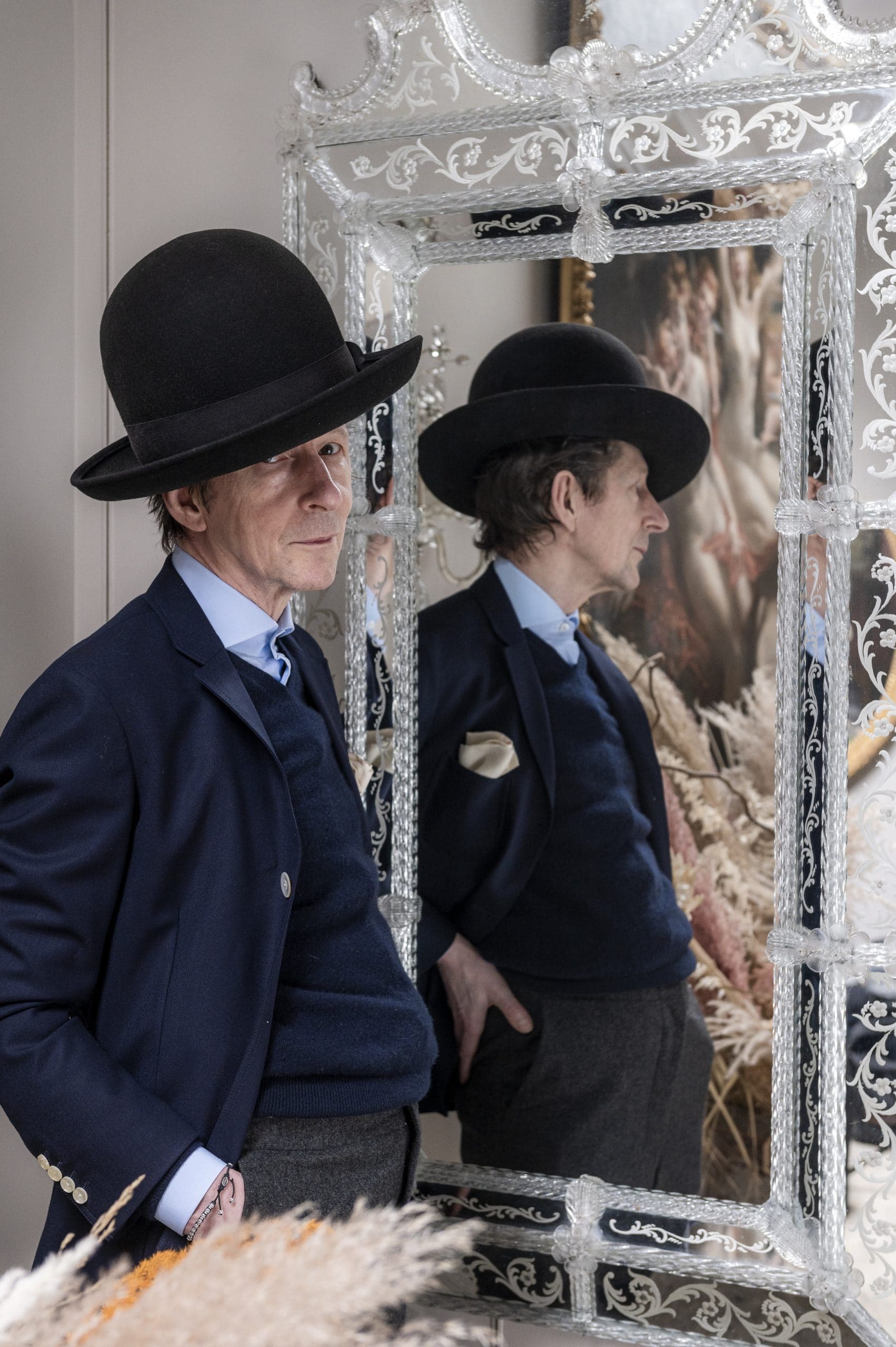 David Carter Adds Drama and Whimsy to a Grand 19th-Century London Home ...