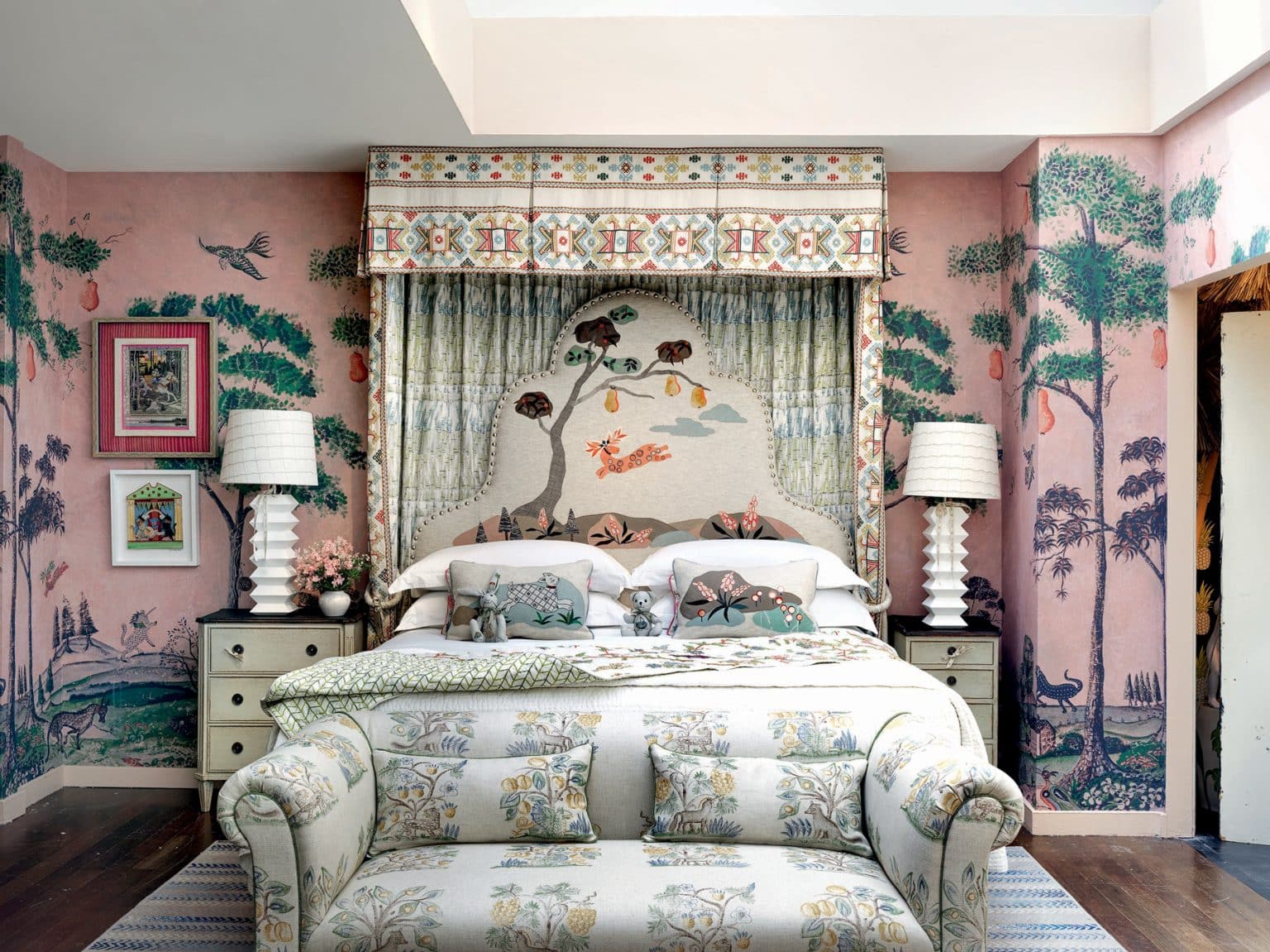 Discover the Design Secrets of British Designer and Firmdale Hotels ...