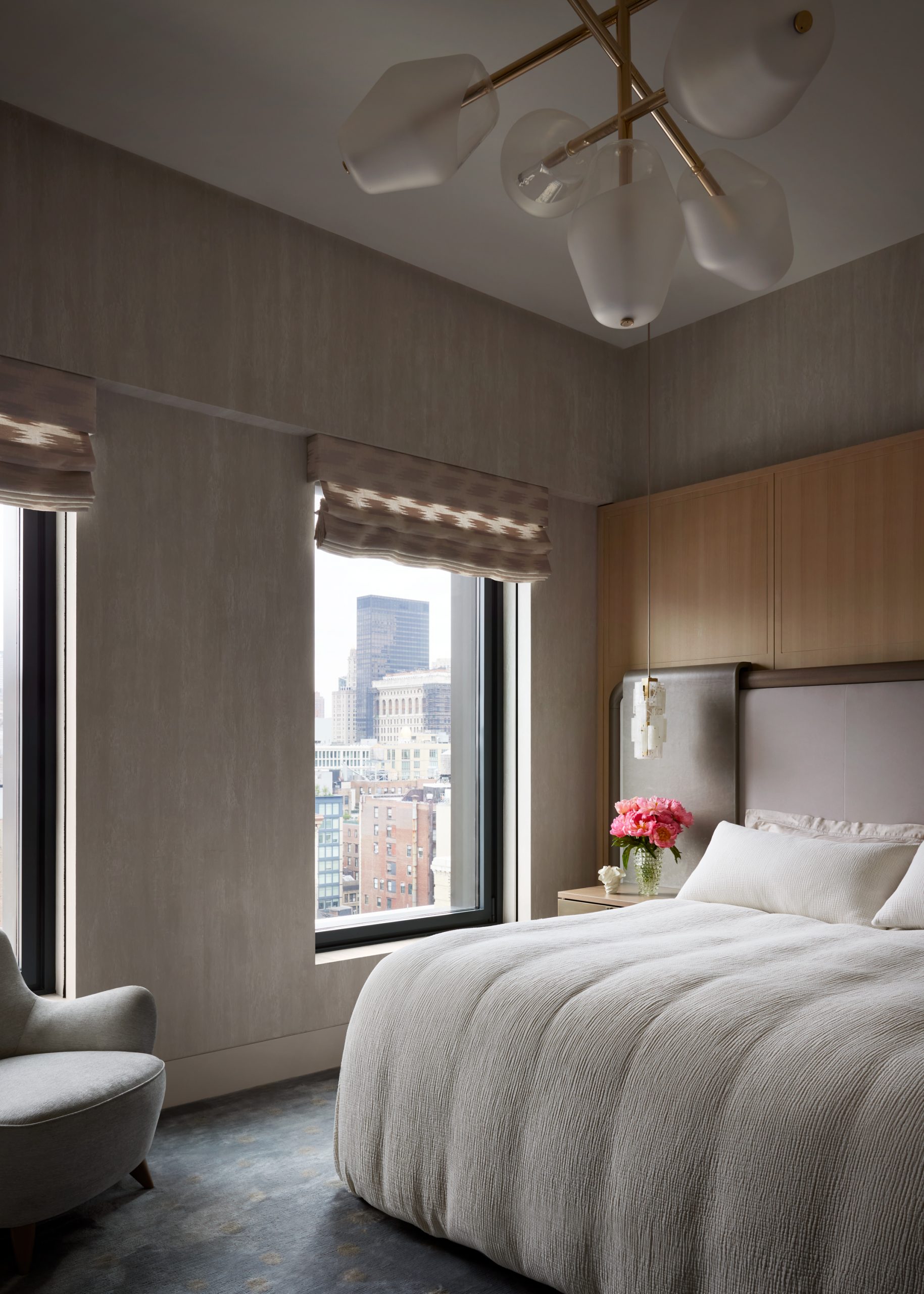 Tour a Spacious Manhattan Triplex That Balances Elegance with Comfort ...