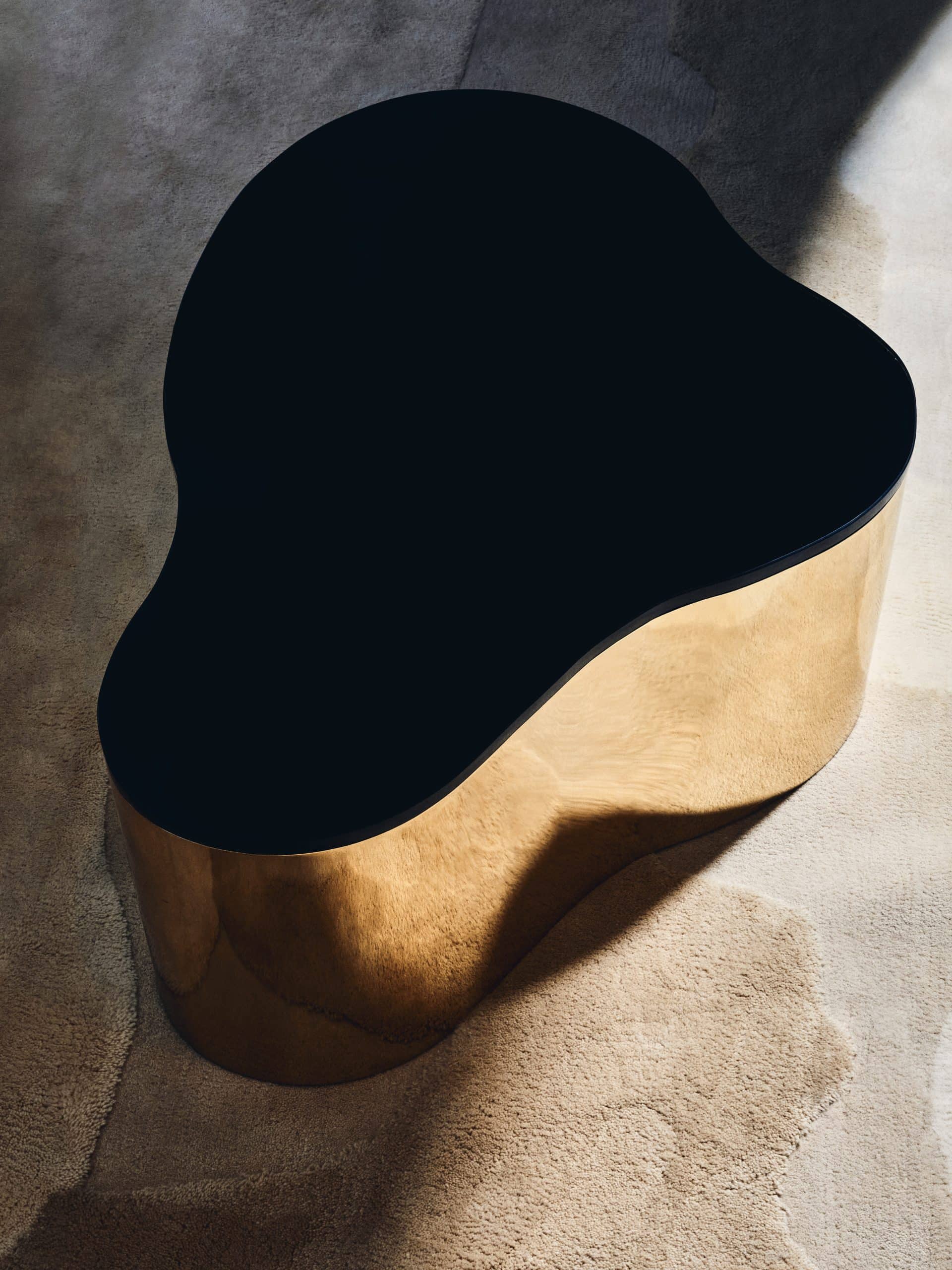 Lobel Modern Gives the Icons of Modern Design a Fitting Venue - 1stDibs ...