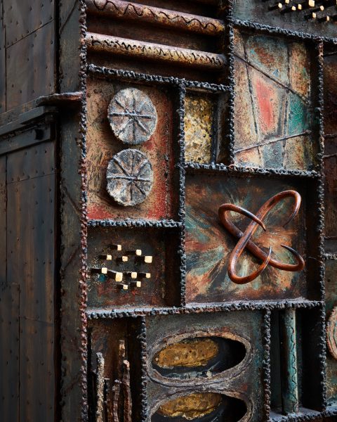 In This Manhattan Townhouse, Mike Rupp Started from the Bottom and Kept ...