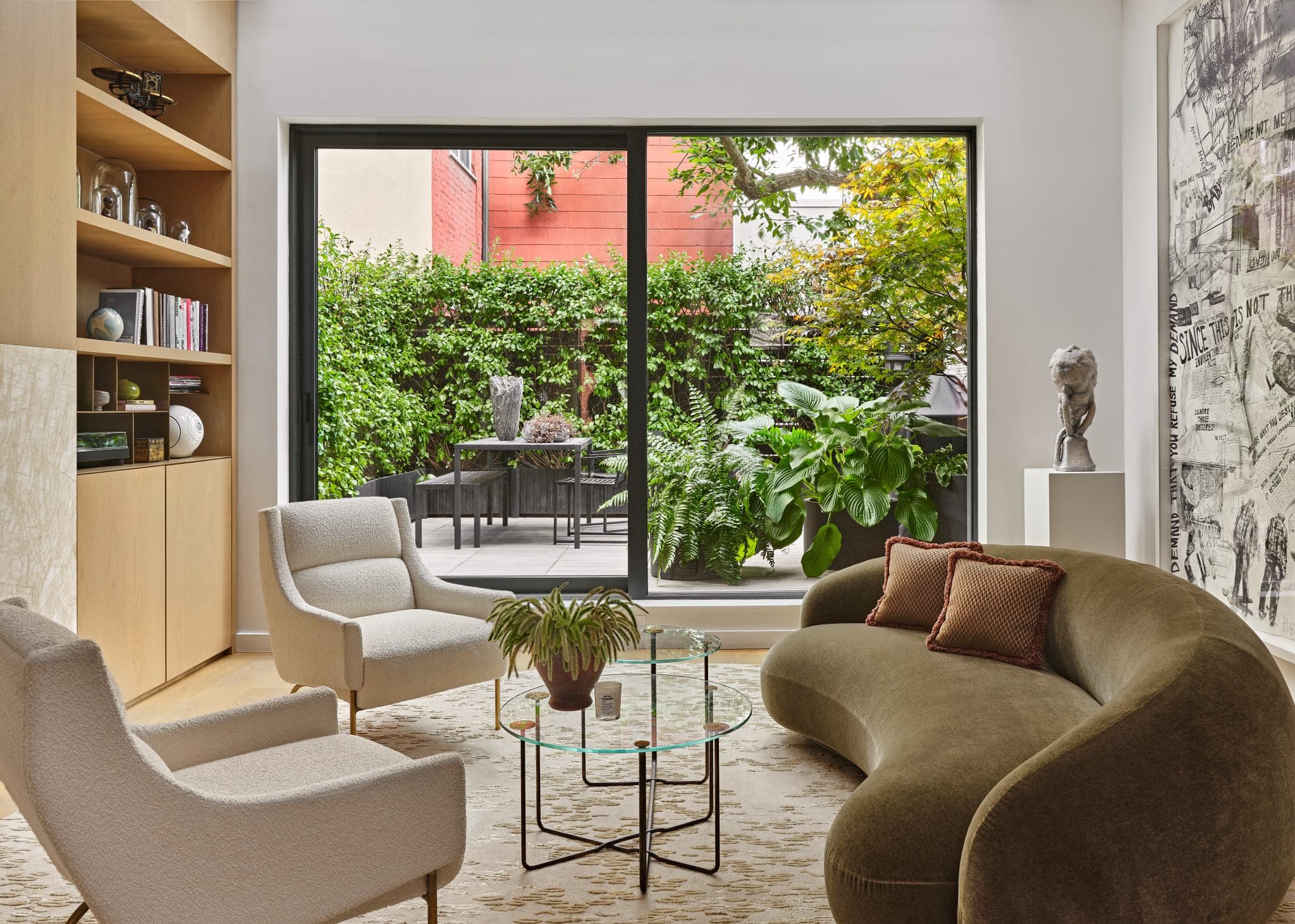 Marc Houston Designed This Brooklyn Townhouse with a Focus on Art ...