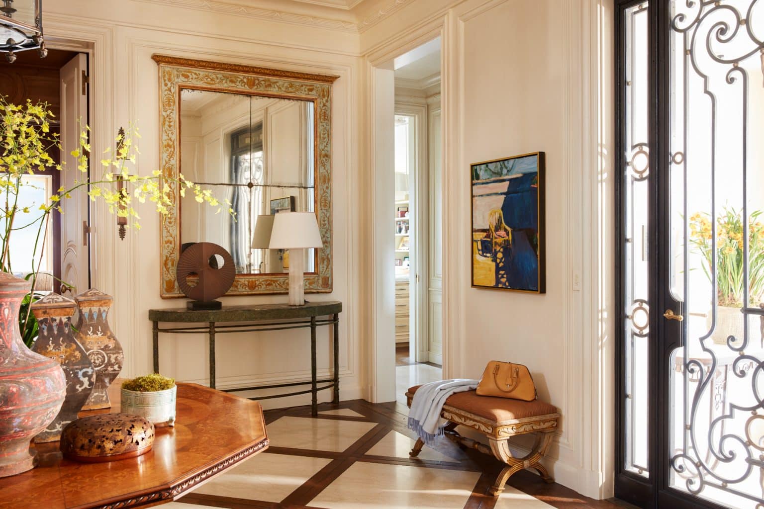 Suzanne Tucker Feathers a Bay Area Empty Nest with Exceptional Art and ...