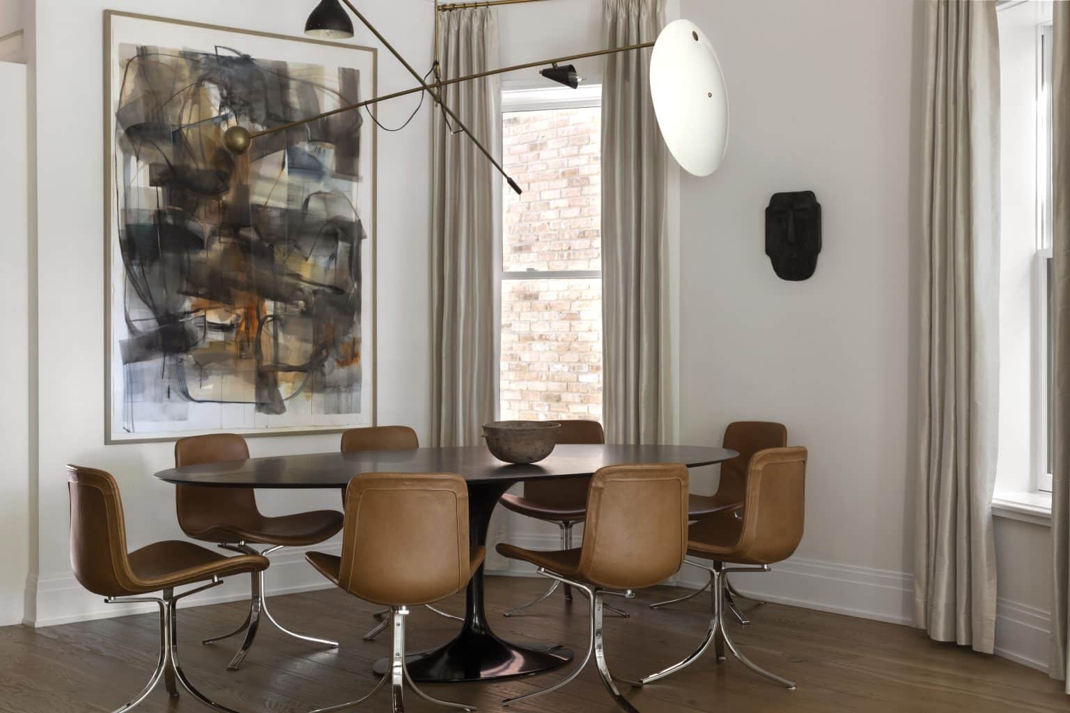 With a Focus on Neutral Tones and European Flair, This 1930s Chicago ...