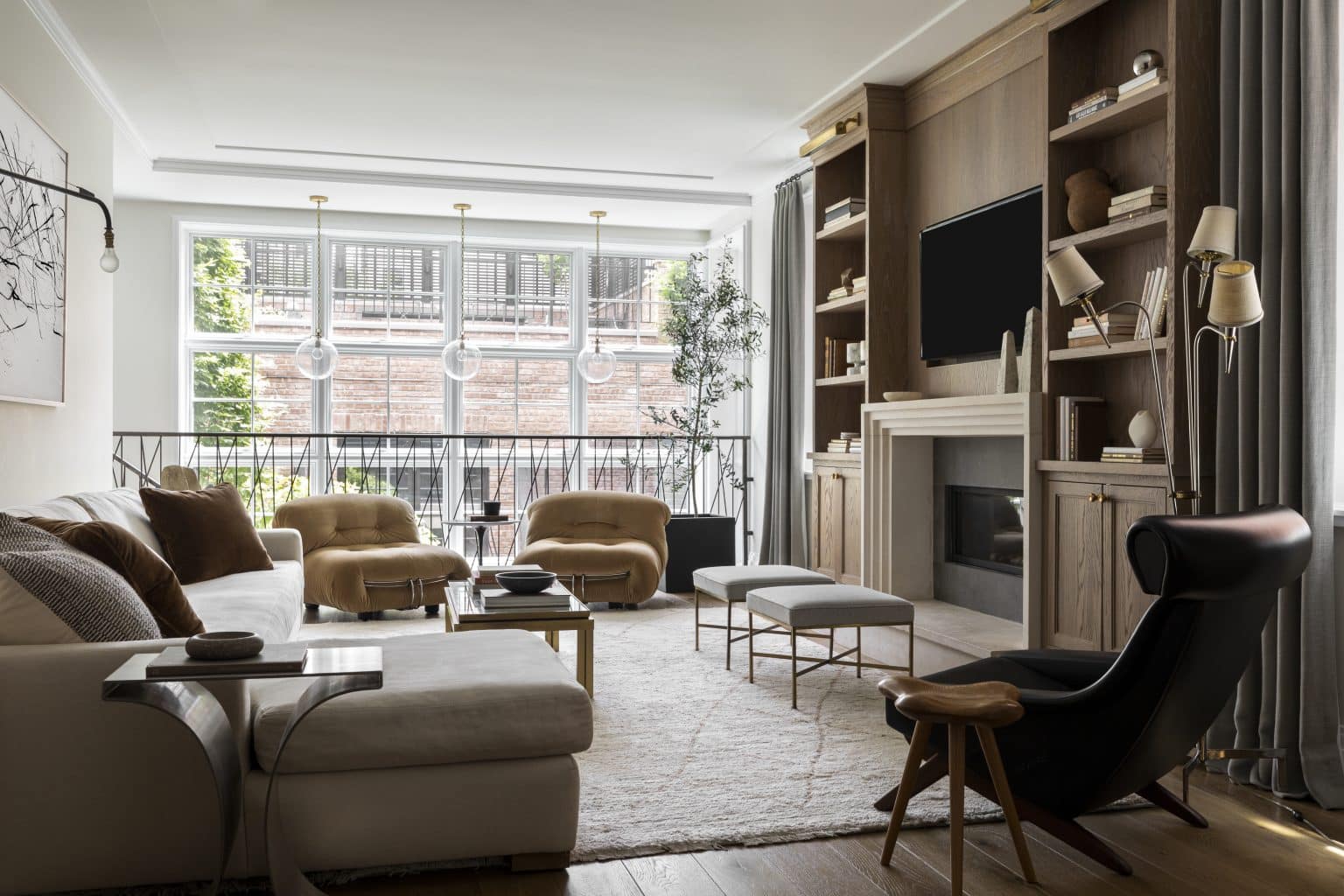 With a Focus on Neutral Tones and European Flair, This 1930s Chicago ...