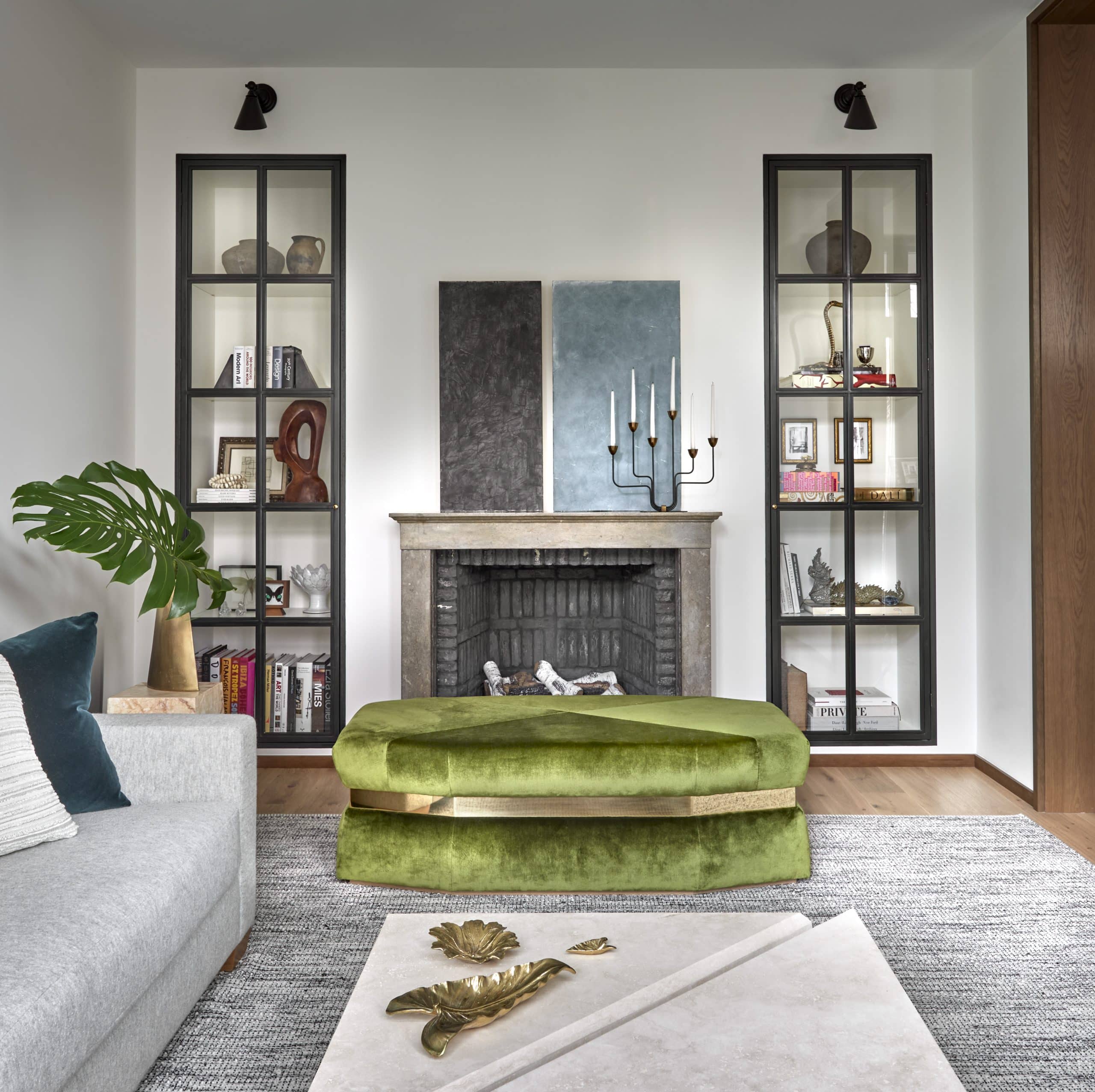 Sasha Adler Conjures a Sleek Yet Inviting Chicago Abode with Bold ...