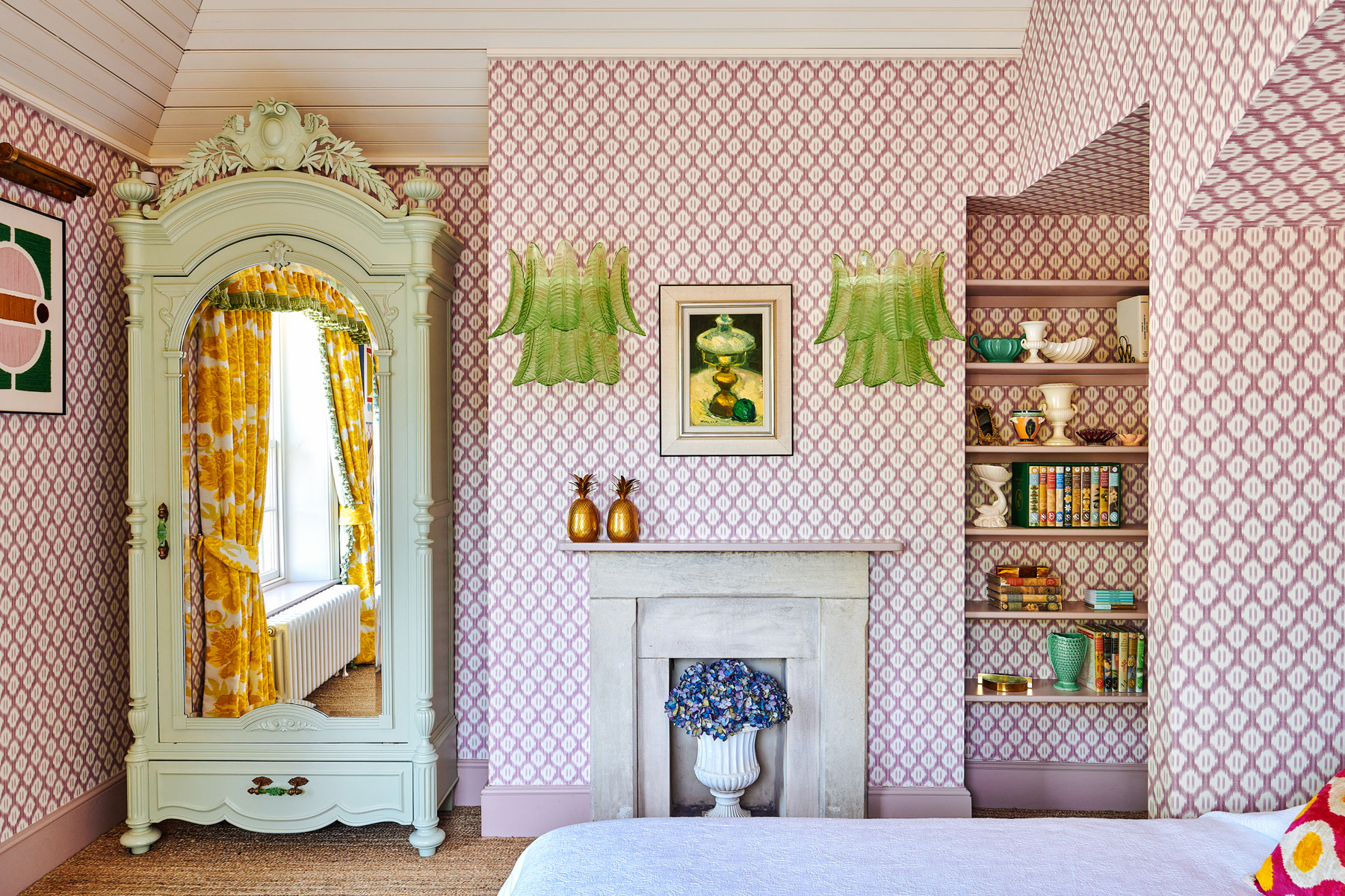 An Exuberant Cotswold Home Shows Designer Henri Fitzwilliam-Lay at Her ...