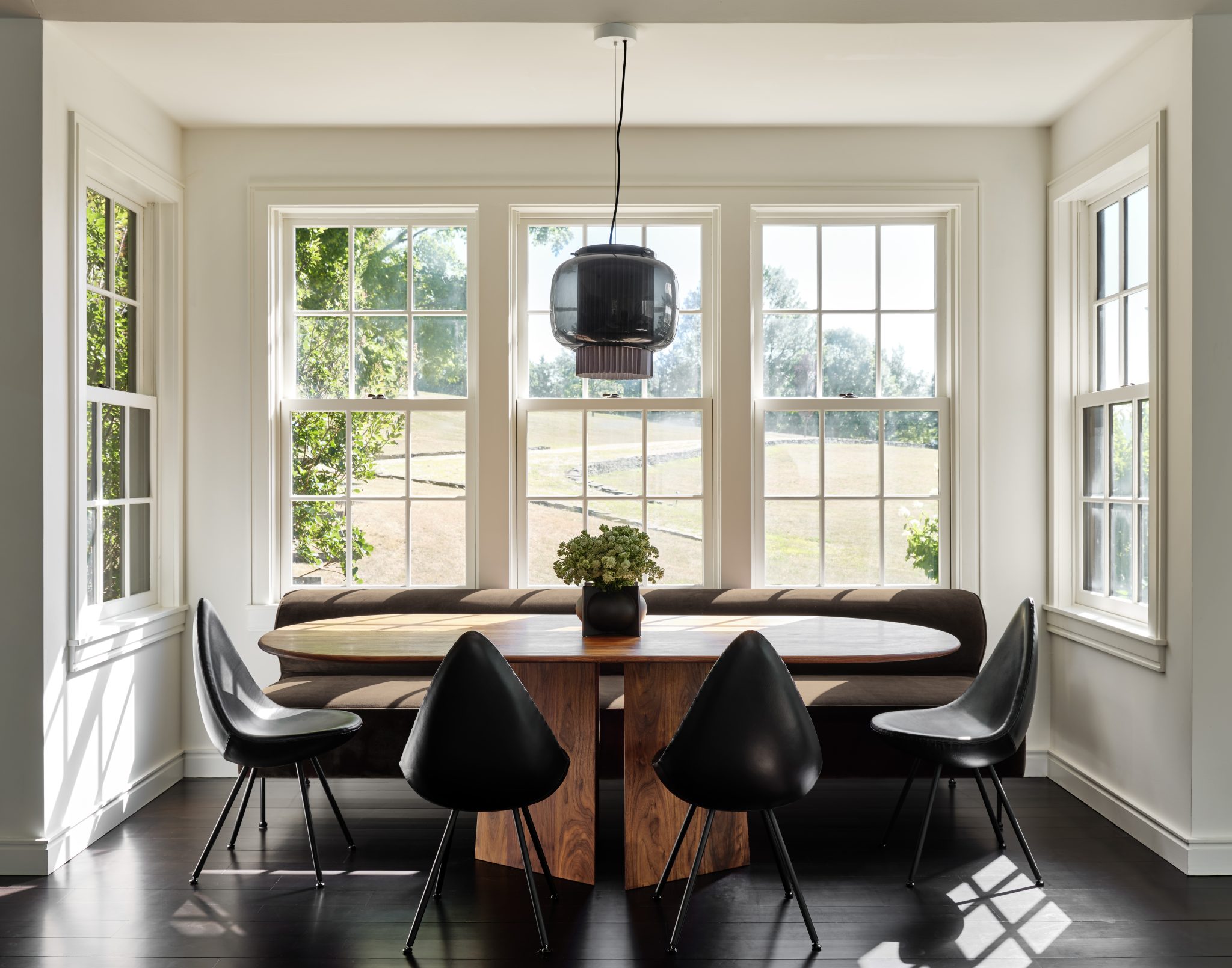 Whether Working Downtown or Upstate, New York Designer Todd Raymond ...