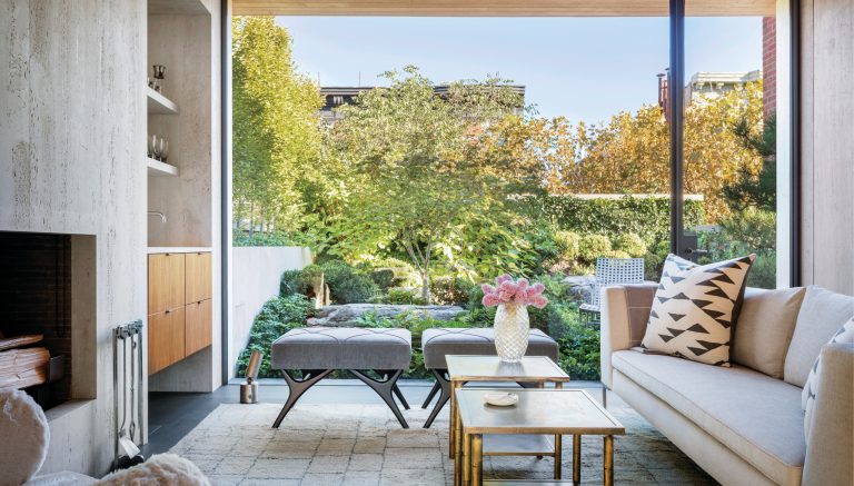 Lucien Rees Roberts Gives a 19th-Century Greenwich Village Townhouse a ...