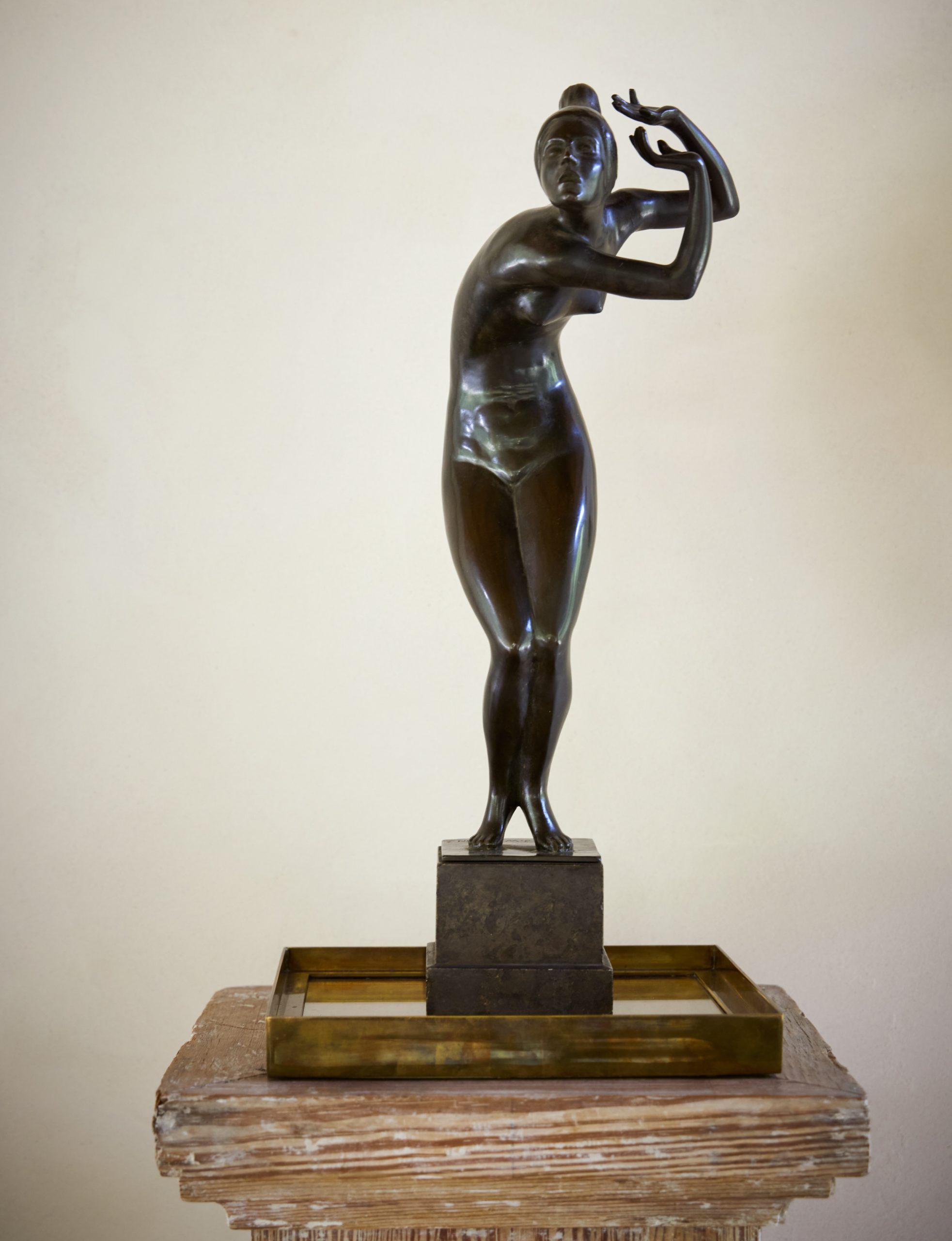 Athena Calderone at Home in the Hamptons - 1stDibs Introspective