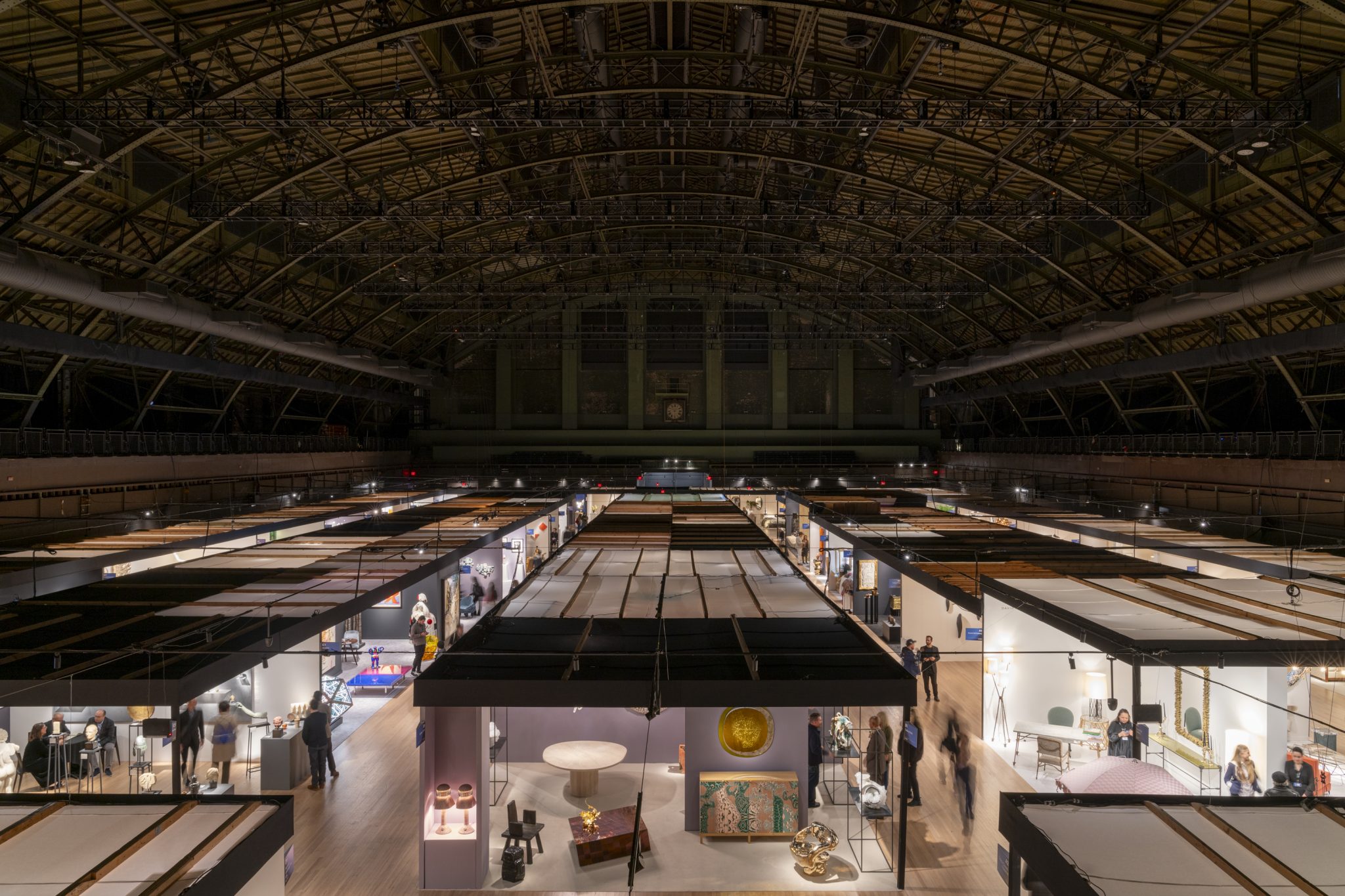 Salon Art + Design 2024: A Sneak Peek with 1stDibs - 1stDibs Introspective