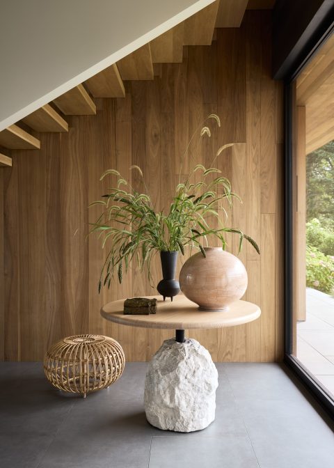 Asian Art and Scandi Style Fill a Hamptons Home by Monica Fried ...